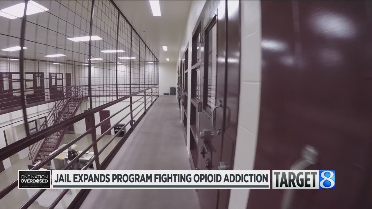 Jail expands program fighting opioid addiction - YouTube