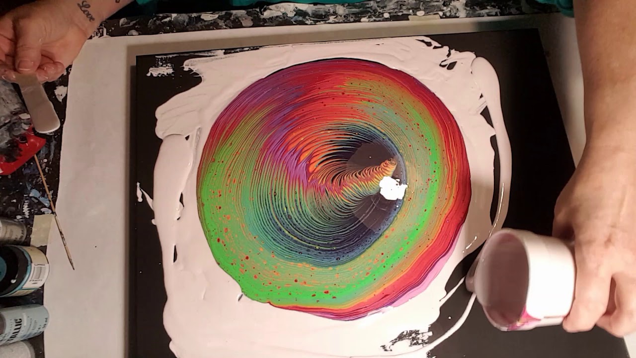 96. The Coolest Ring Pour I've ever done. - YouTube