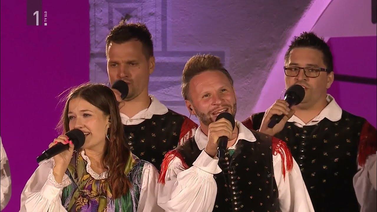 Diamanti, Glas, Larisa Majcen in Dejan Zupan - Gozdovi v mesečini - YouTube