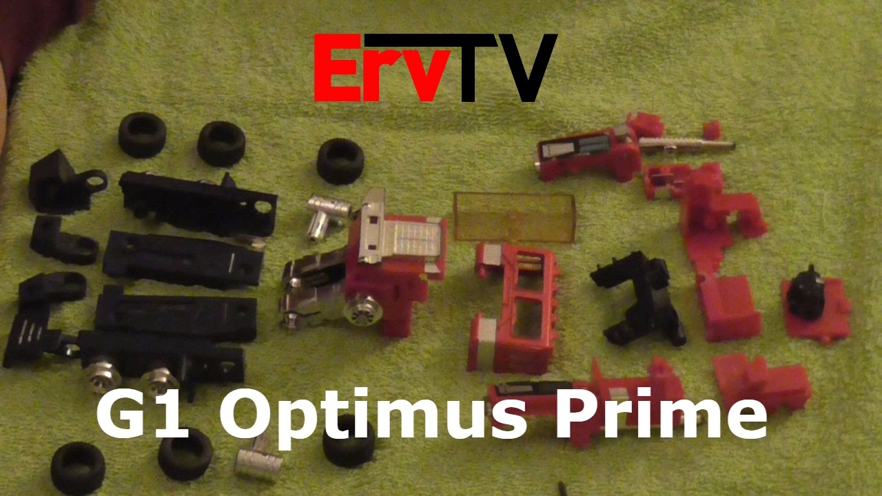 1984 G1 Optimus Prime Disassembly & Cleaning - YouTube