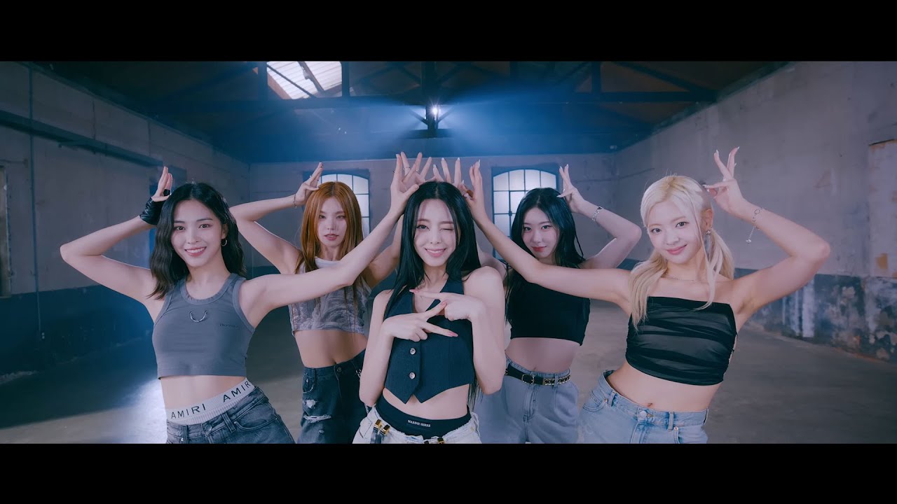 있지 "케이크" 퍼포먼스 거울모드 ITZY "CAKE" Performance Mirrored - YouTube