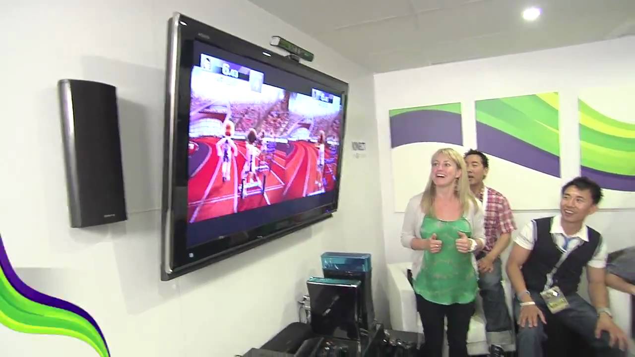 Family Playing Kinect
