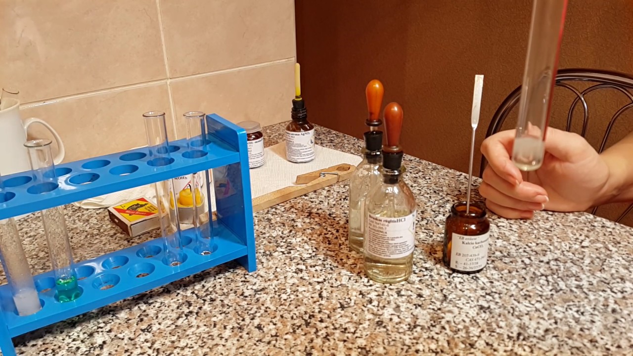 Druskos rūgšties savybių tyrimas - YouTube