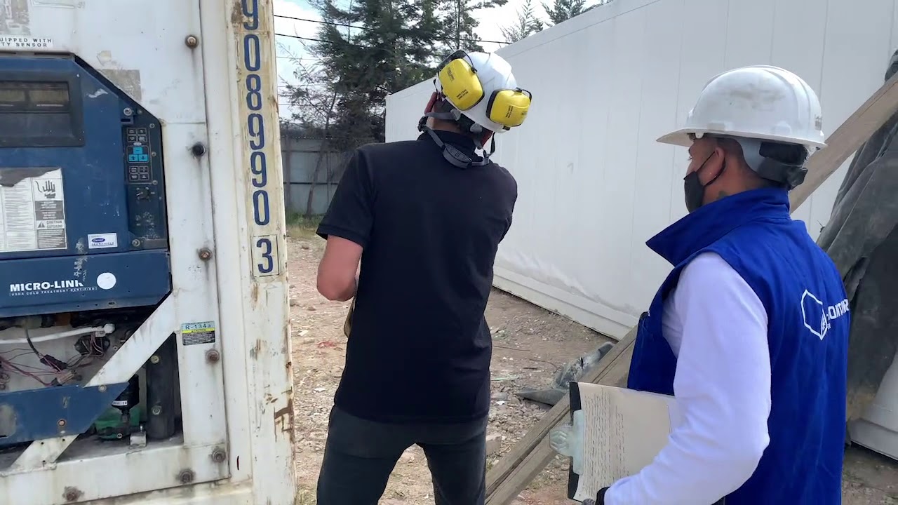 Un día con Edwin Parra de EContainers - YouTube