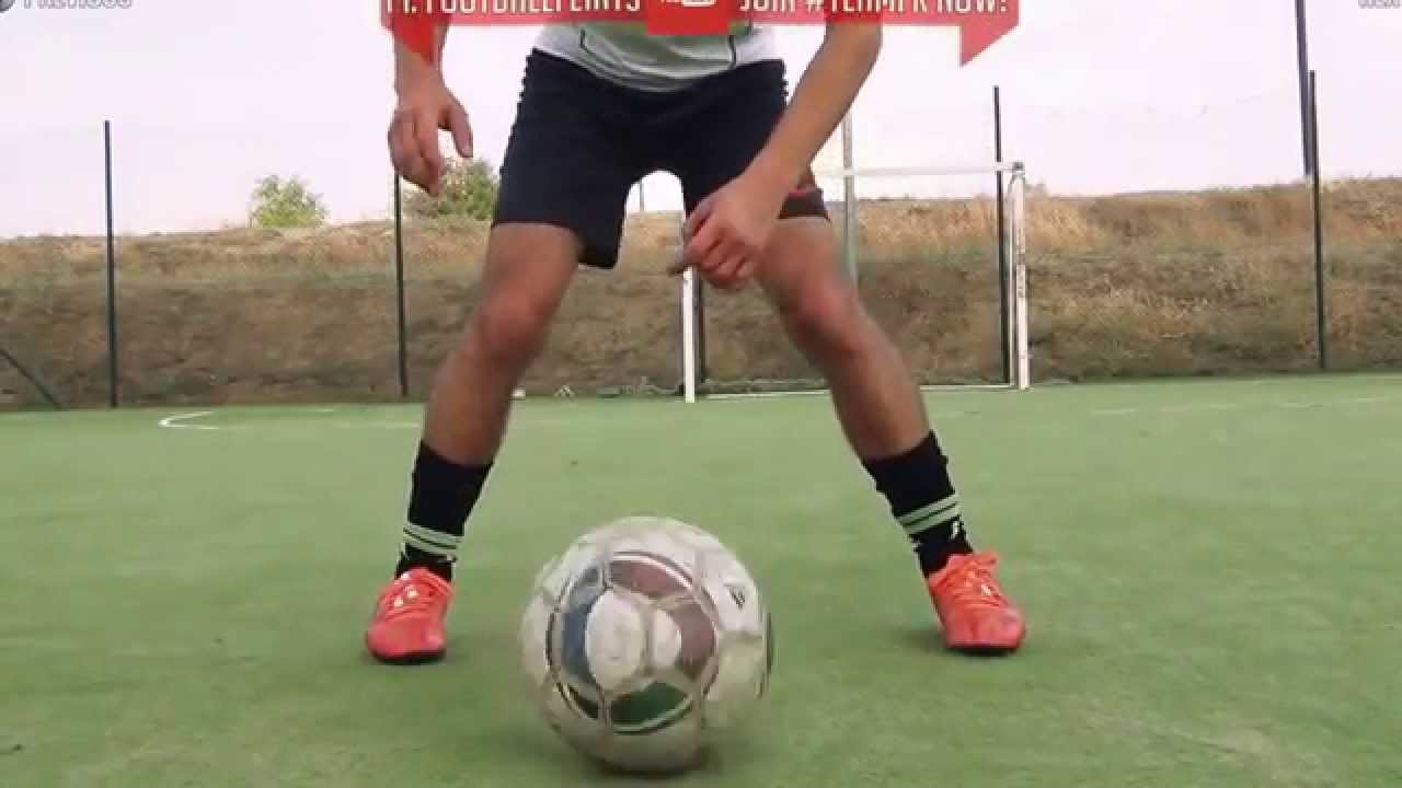 Learn This Amazing 1on1 Football Skill in 5 Minutes! - YouTube
