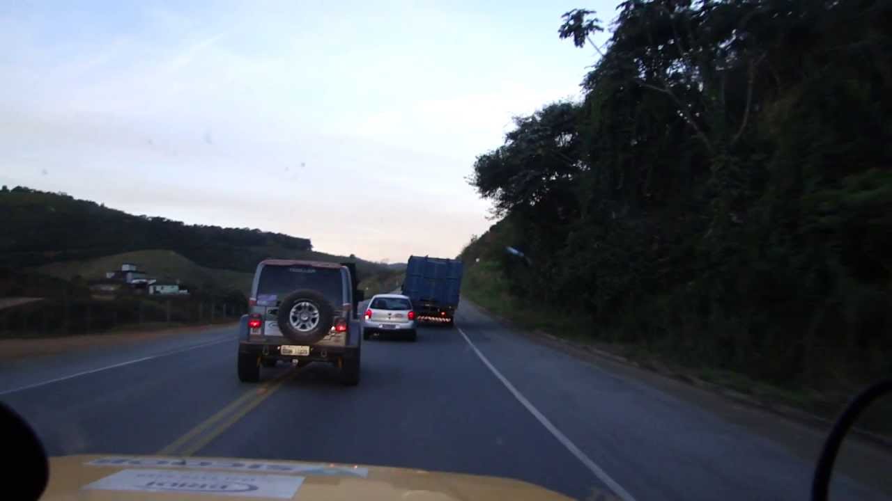 Retorno da Chapada dos Veadeiros caminhão envergando - Ostregas Off ...