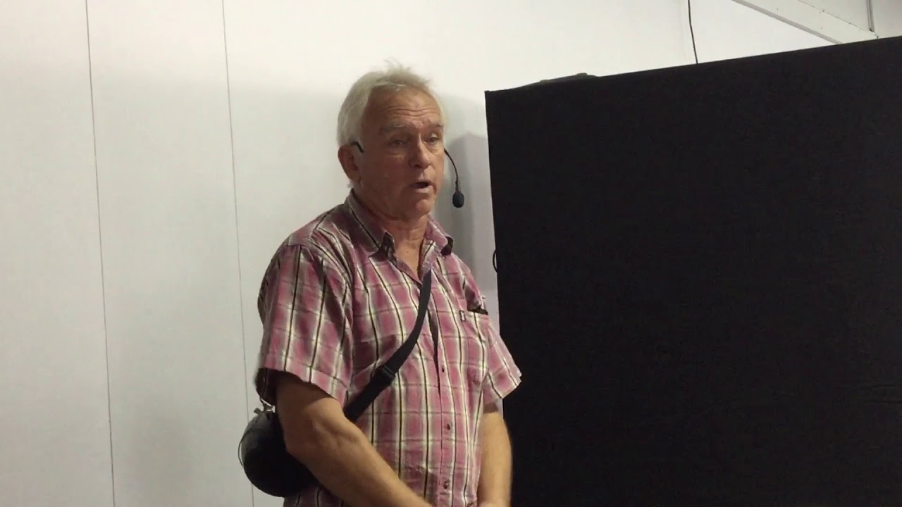 Andrew Fielke talking about how to use Old Man Salt Bush - YouTube