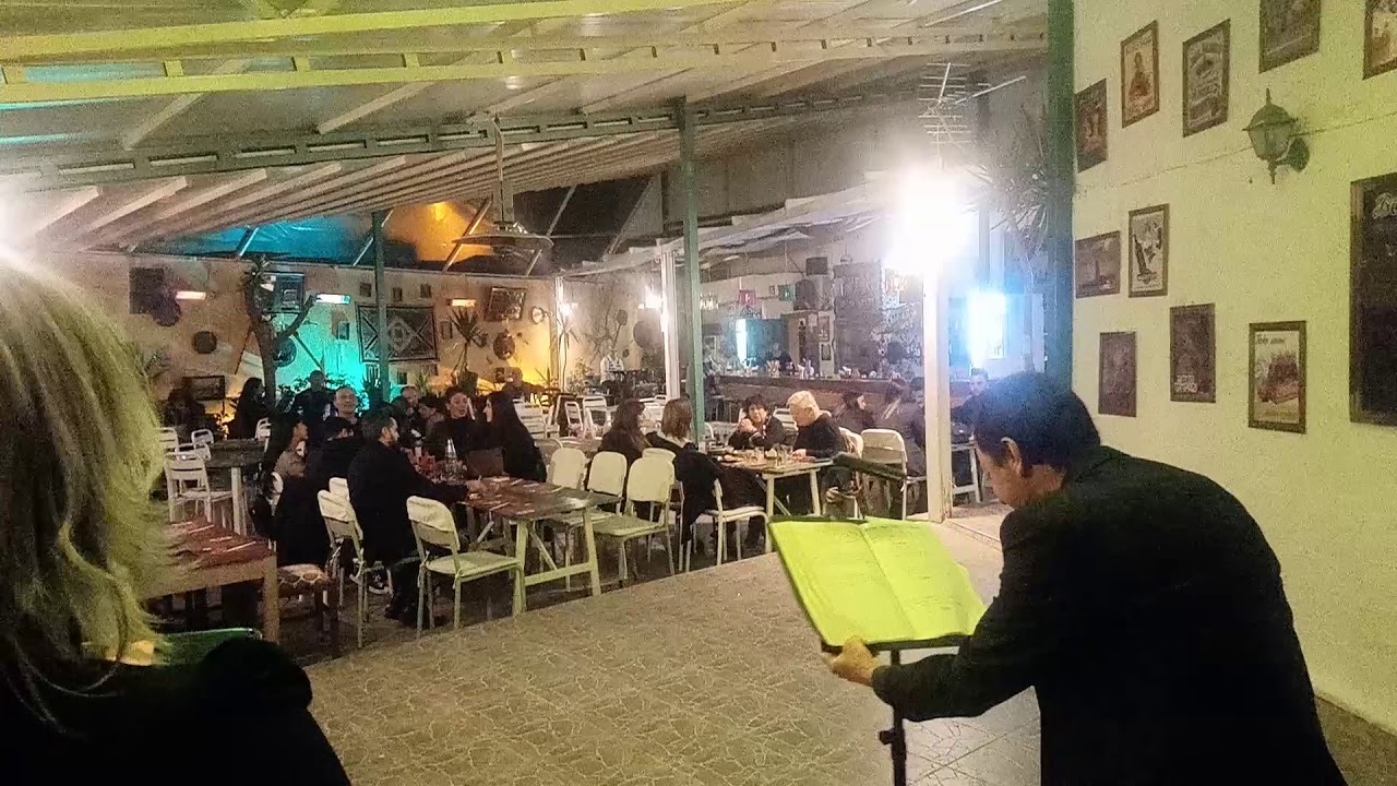 ΧΡΗΣΤΟΣ ΠΕΤΡΙΔΗΣ ΜΠΟΥΖΟΥΚΙ ΚΑΡΑΒΙΑ ΒΓΗΚΑΝ ΣΤΗ ΣΤΕΡΙΑ ΑΦΙΛΟΤΙΜΗ - YouTube