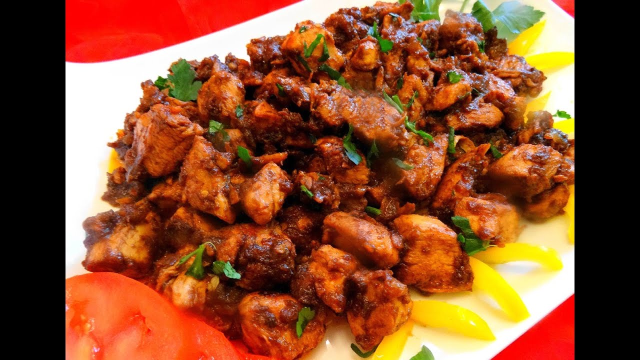 Surinaamse Roti met homemade Caribbean chicken - YouTube