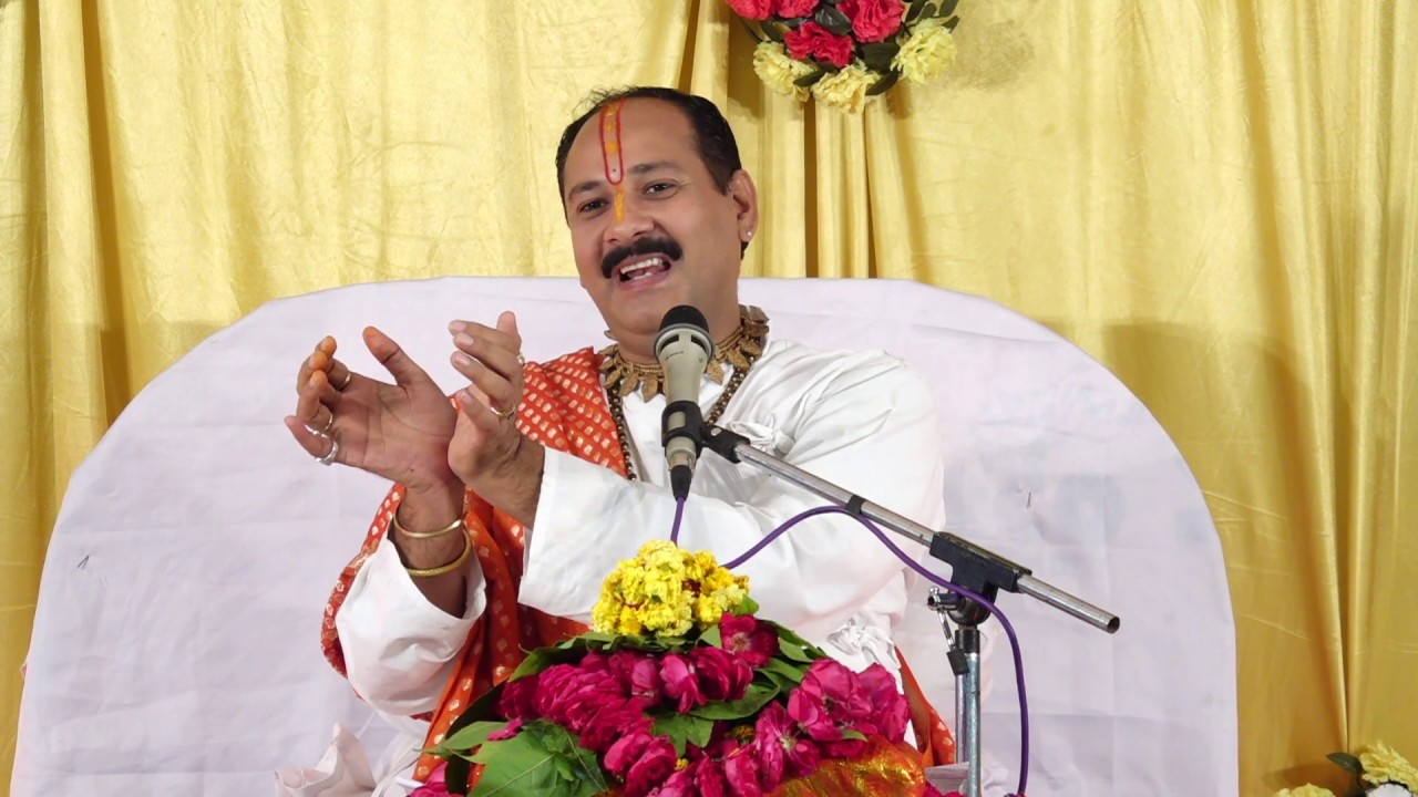 जिंदगी को जीने का सही तरीका क्या है ? Pujya Pandit Pradeep Ji Mishra ...