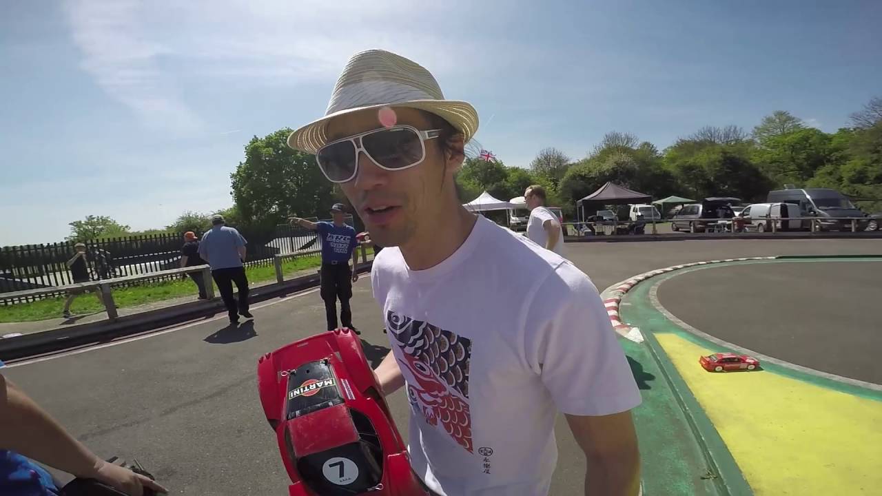 Iconic Cup 2016 West London Racing Centre - YouTube