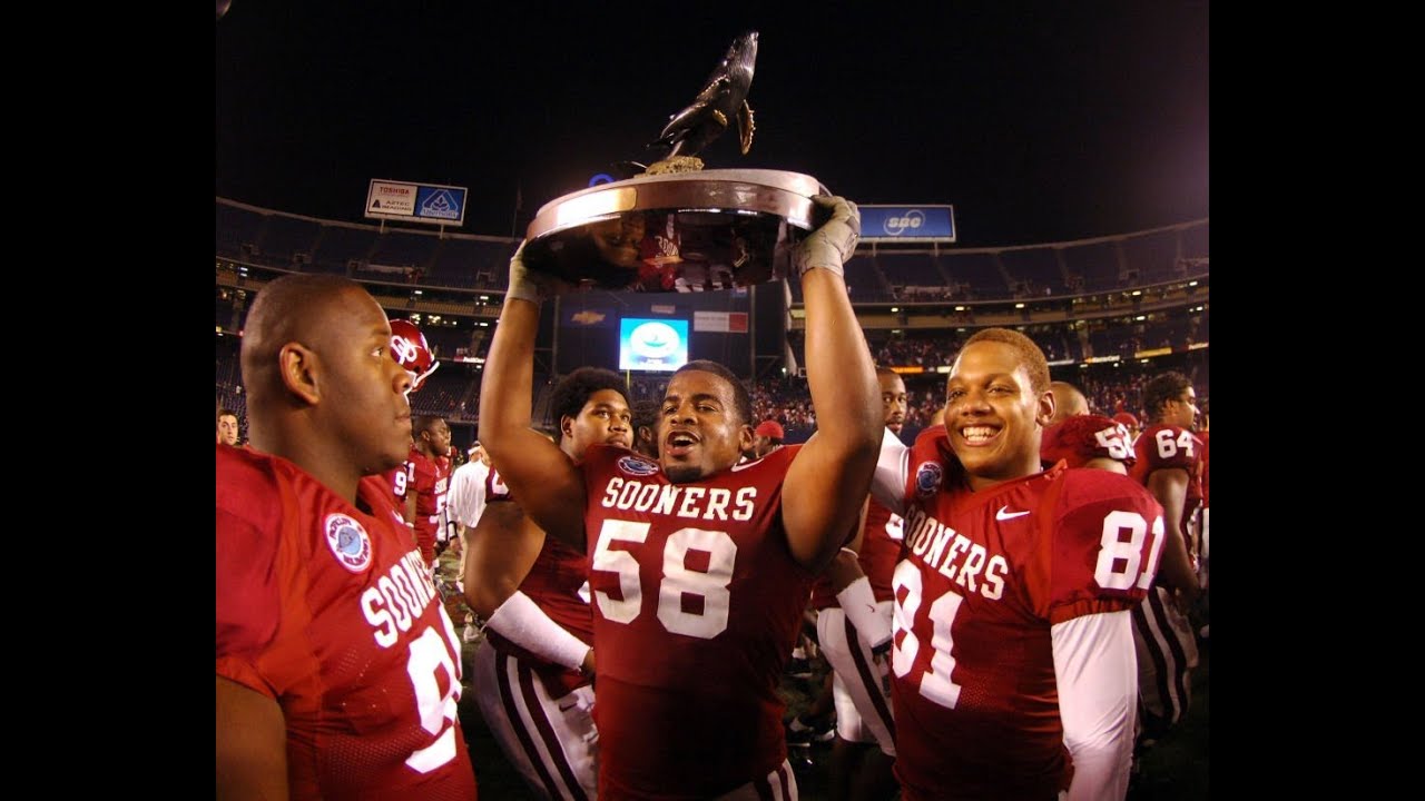 2005, Oklahoma vs. Oregon | Clint Ingram intercepts Brady Leaf - YouTube