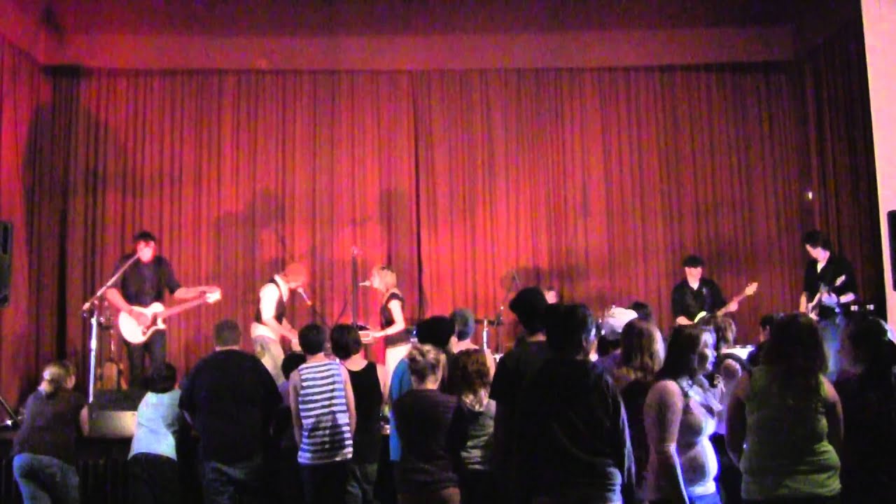 EPIC SEASON RIALTO THEATER LANCASTER,NH 4/29/11 - YouTube