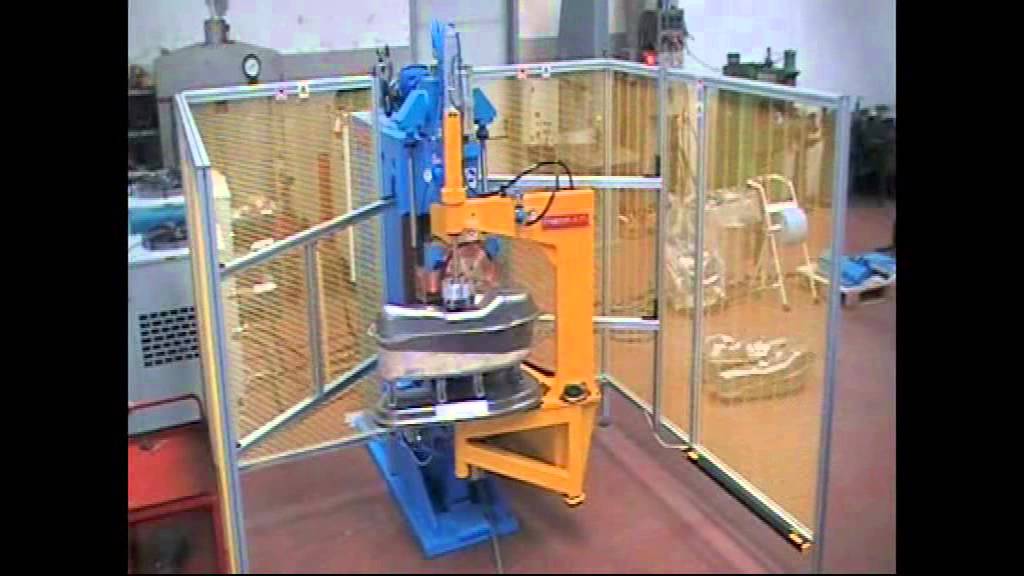 Welding roller with pantograph for tank - YouTube