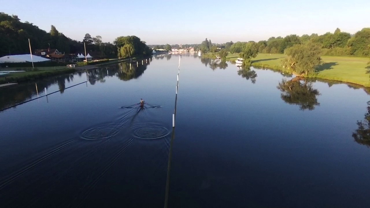 Drone footage of Sculling down Henley Reach - YouTube