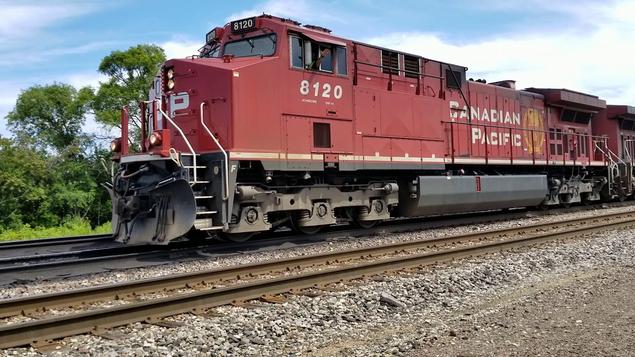 CP autorack meet with Amtrak - YouTube