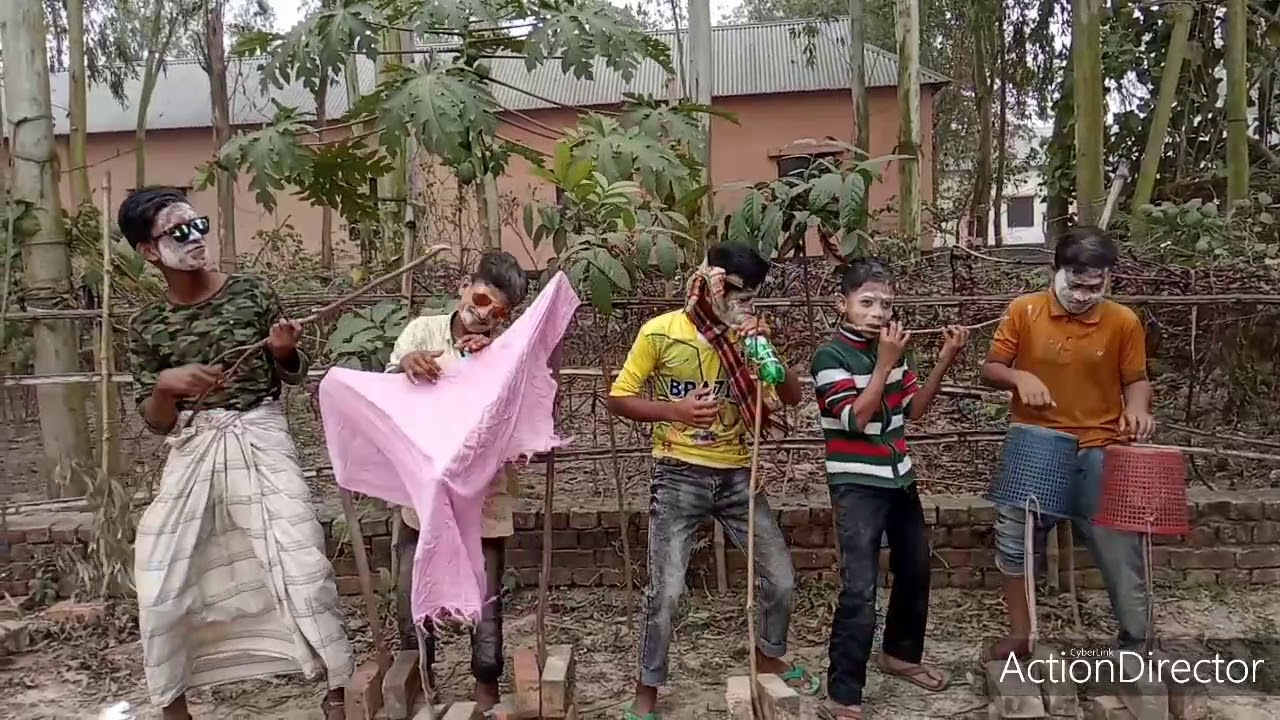 বডার ভাগ্ঙা গেছে india||Bangla Boy new Dance public by bangla boy - YouTube