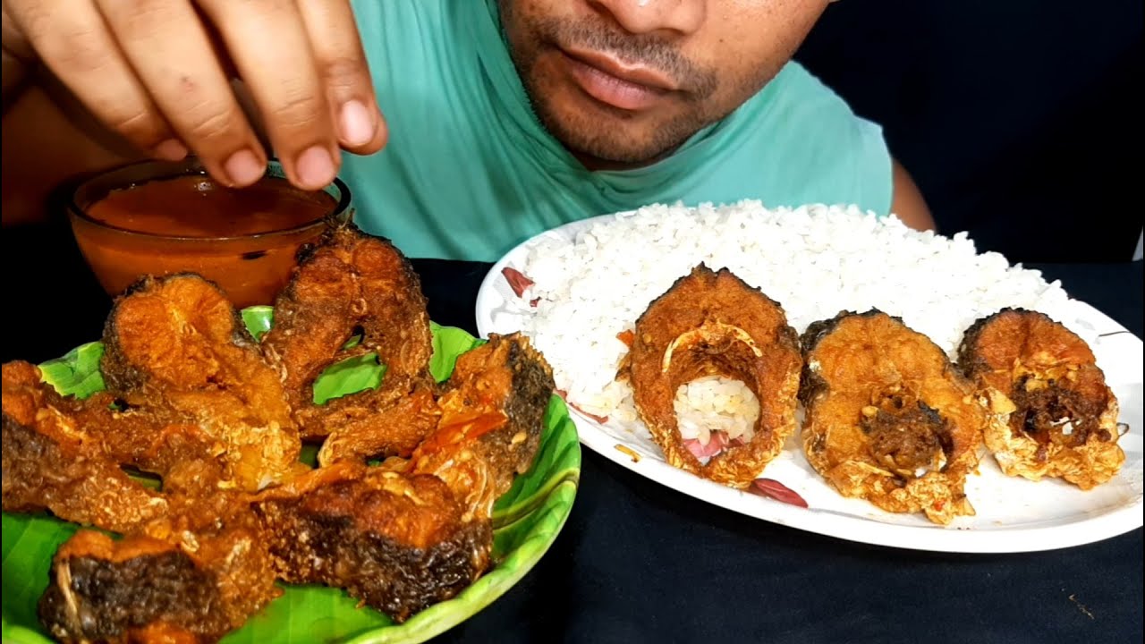 FISH CURRY AND RICE EATING, MACHLE RICE EATING, MACHO BHATO EATING ...