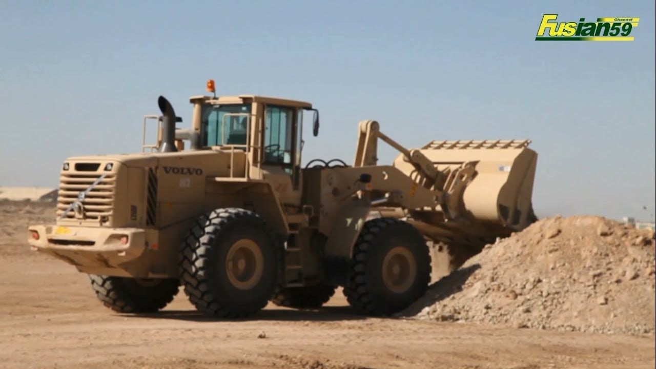 Military Training for Heavy Equipment Operators - YouTube