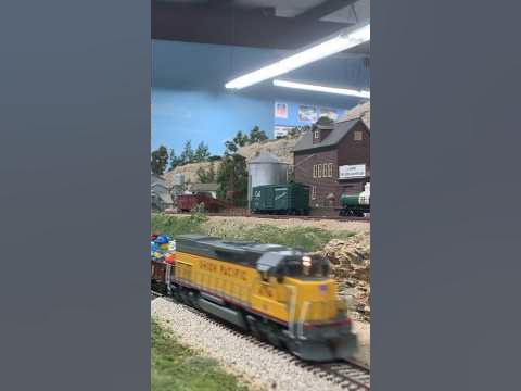 FURX 3025 & UP 4794 In SAMRA#texas #sanantonio #modeltrains #hoscale #funrun #unionpacific #FURX ...