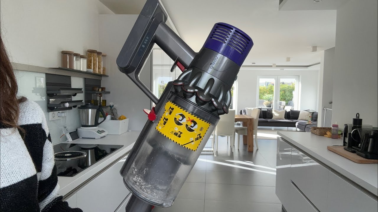 💜 Deep Cleaning Dyson cordless vacuum in less than 30 minutes | No cuts ...