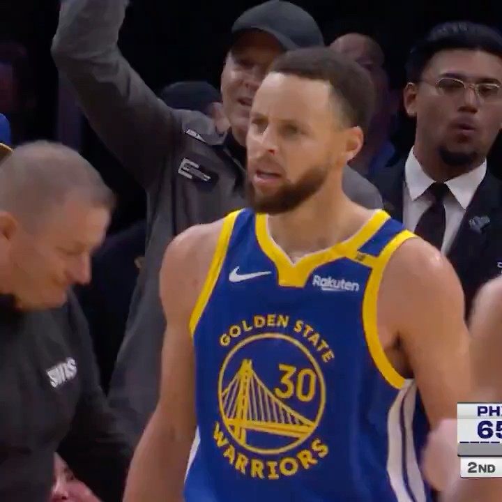 STEPH CURRY BEHIND THE BACK FLOATER OMG 😱 - YouTube