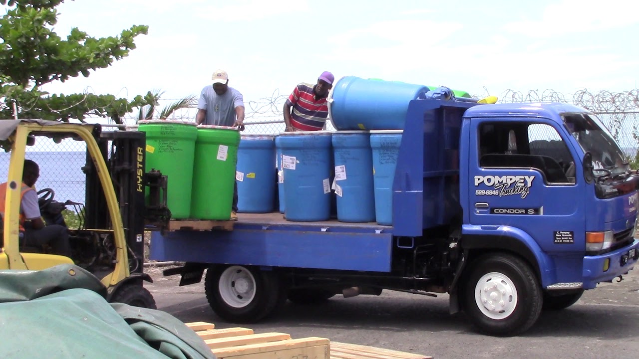 2017 Loading Barrels @ Port - YouTube