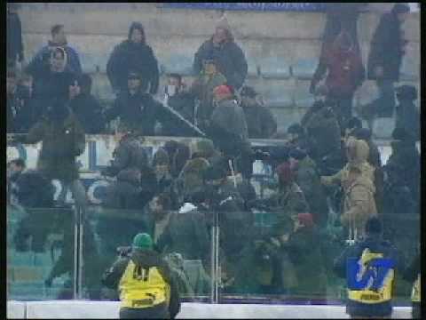hooligans Roma vs Lazio - YouTube