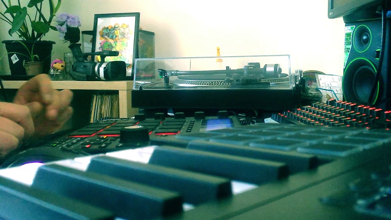 Misery Beats - day 30 (MPC STUDIO LIVE SPECIAL) - YouTube