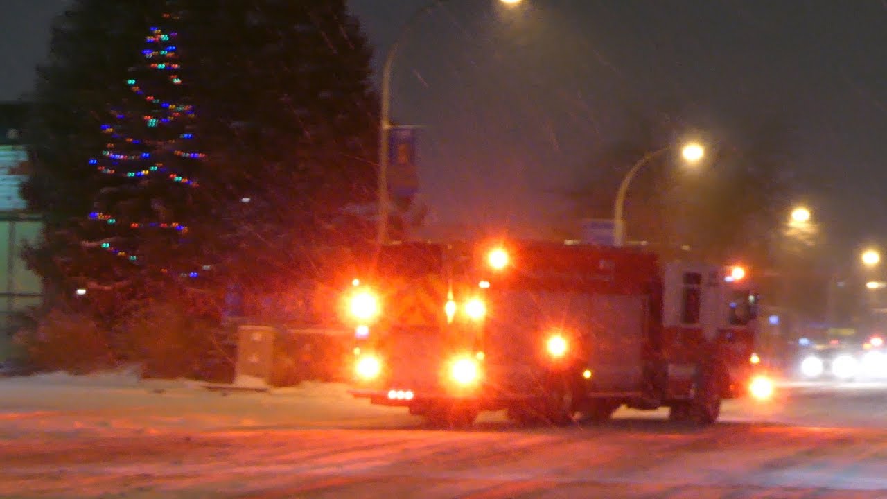 Chilliwack Engine 1 Responding + Rescue 1 - YouTube