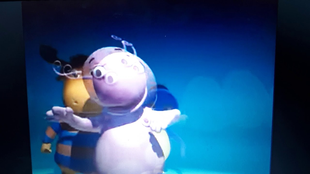 Backyardigans theme song season 1 - YouTube