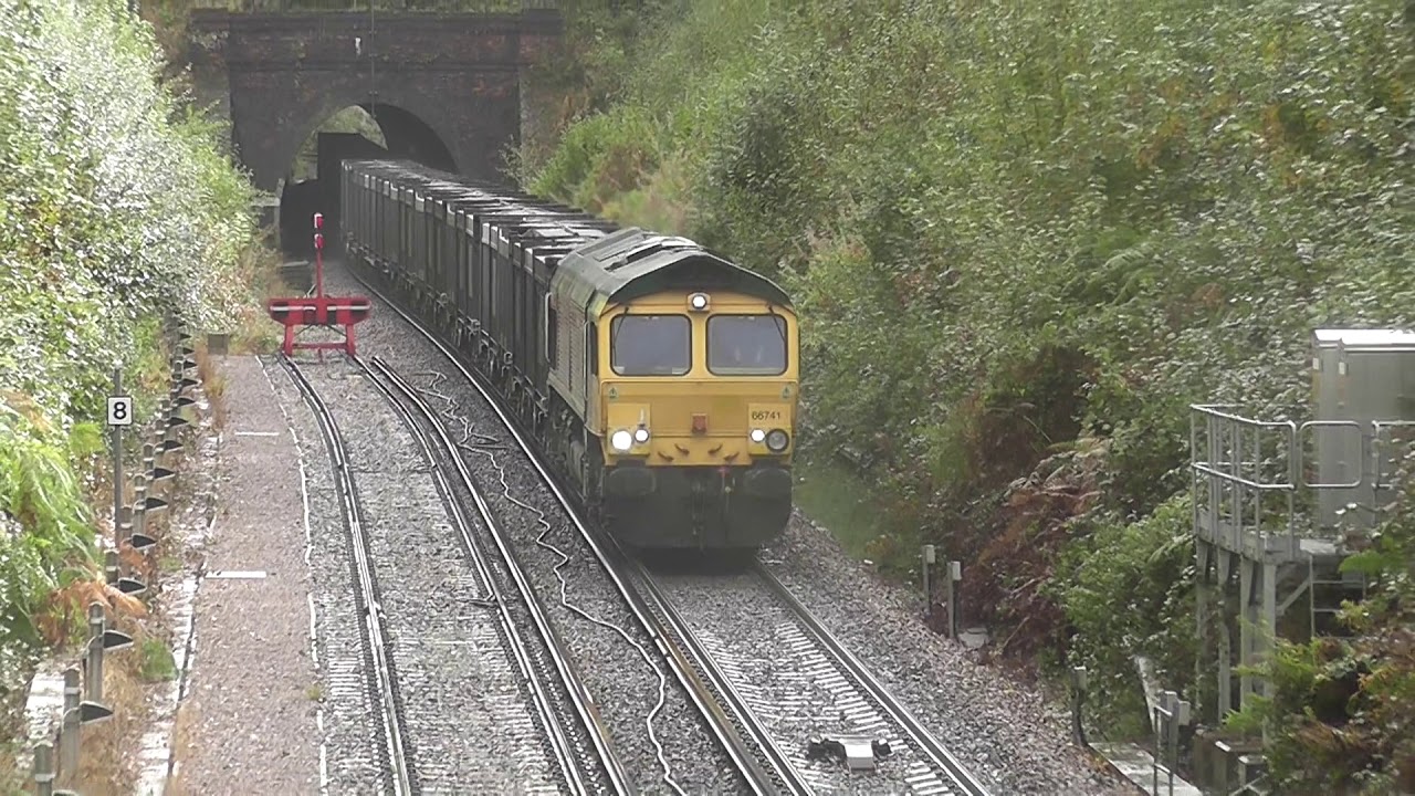 (HD) Kent Rail action October 2012 - YouTube
