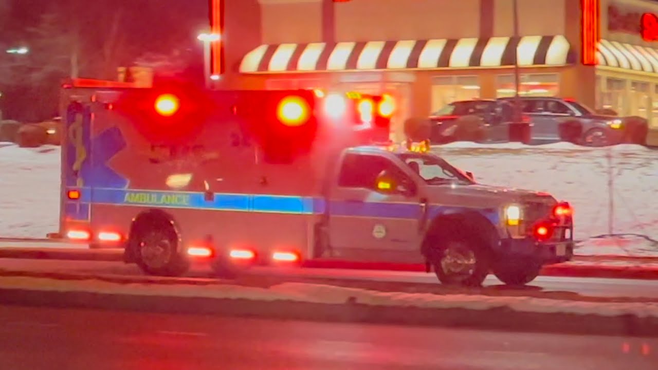 Sumner County EMS Medic 3 Responding to a Reported MVA - YouTube