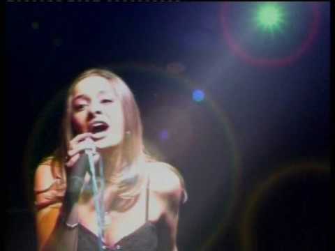 Who I am - Jessica Andrews cover - YouTube