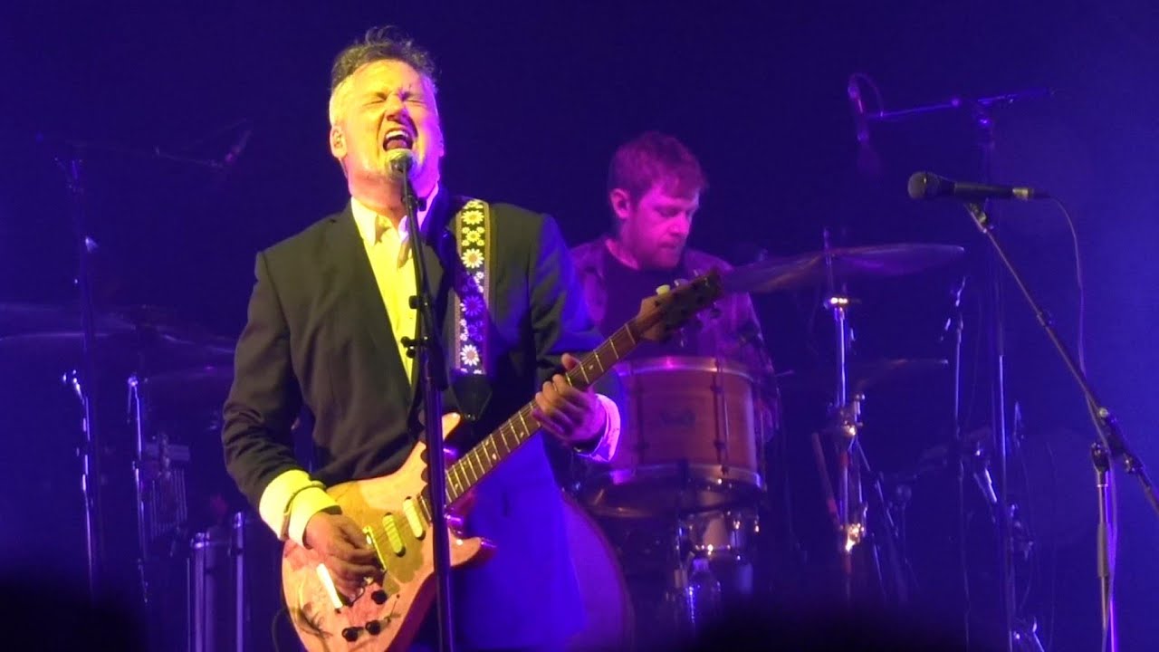 Modest Mouse (Live @ Vibrant Music Hall, Waukee - June 23, 2024) - YouTube