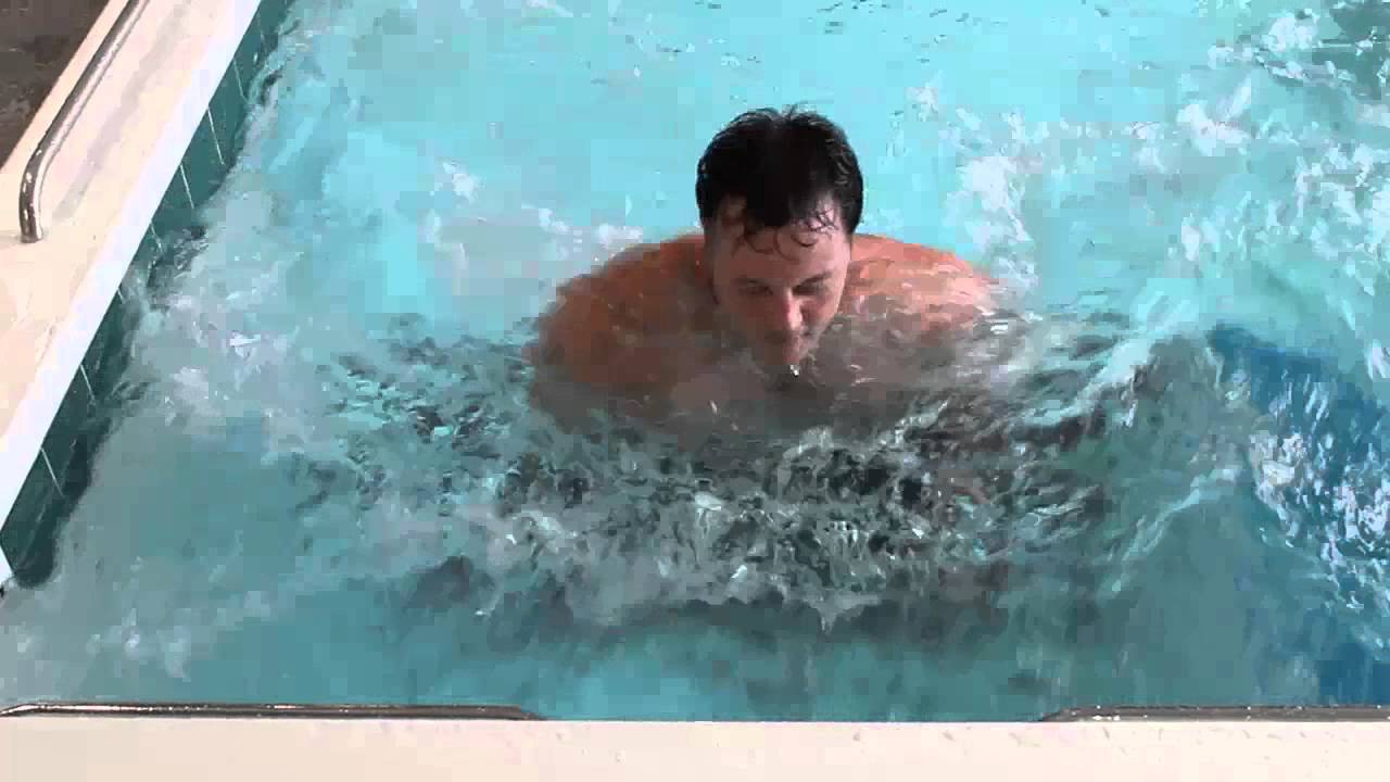 SwimEx Pool Running - YouTube