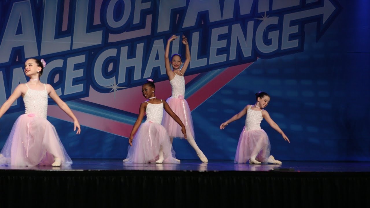 Junior Ballet Group 2012 - Butterfly Waltz - YouTube