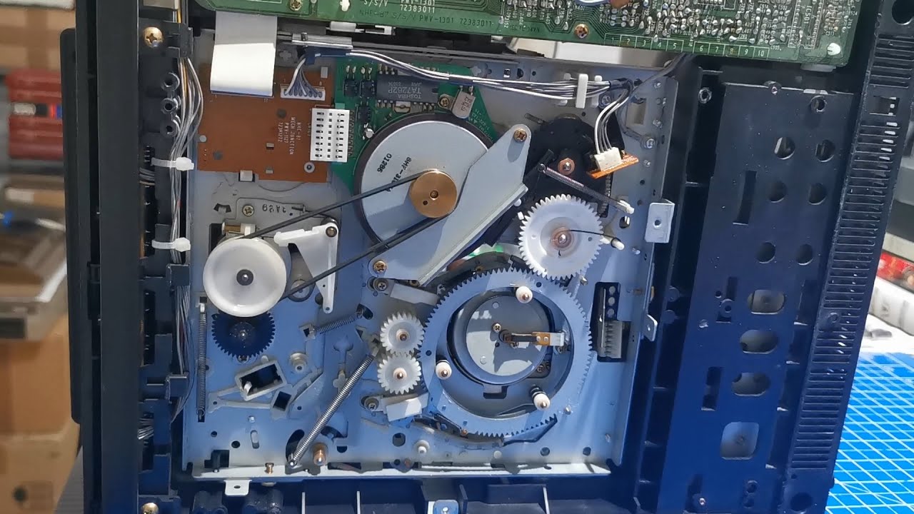 VHS NEC N9055G mechanical operations - YouTube