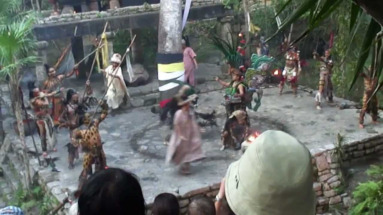 Mayan ritual - YouTube