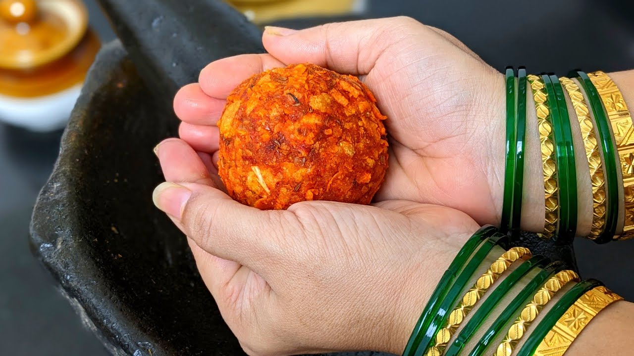 ಬೆಳ್ಳುಳ್ಳಿ ಖಾರದ ರೊಟ್ಟಿ ಮುಟಗಿ|ಉತ್ತರ ಕರ್ನಾಟಕದ ಸ್ಪೆಶಲ್|Jolada Rotti Mutagi ...