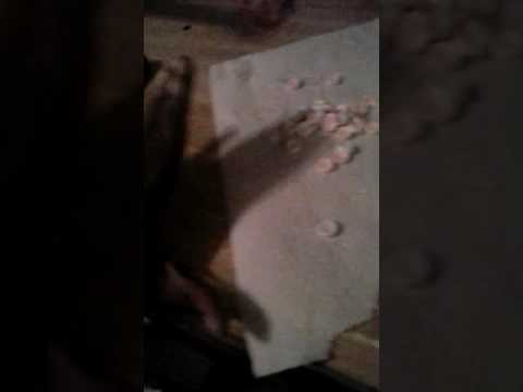 How to make and fake blunt that make smoke (prank) - YouTube