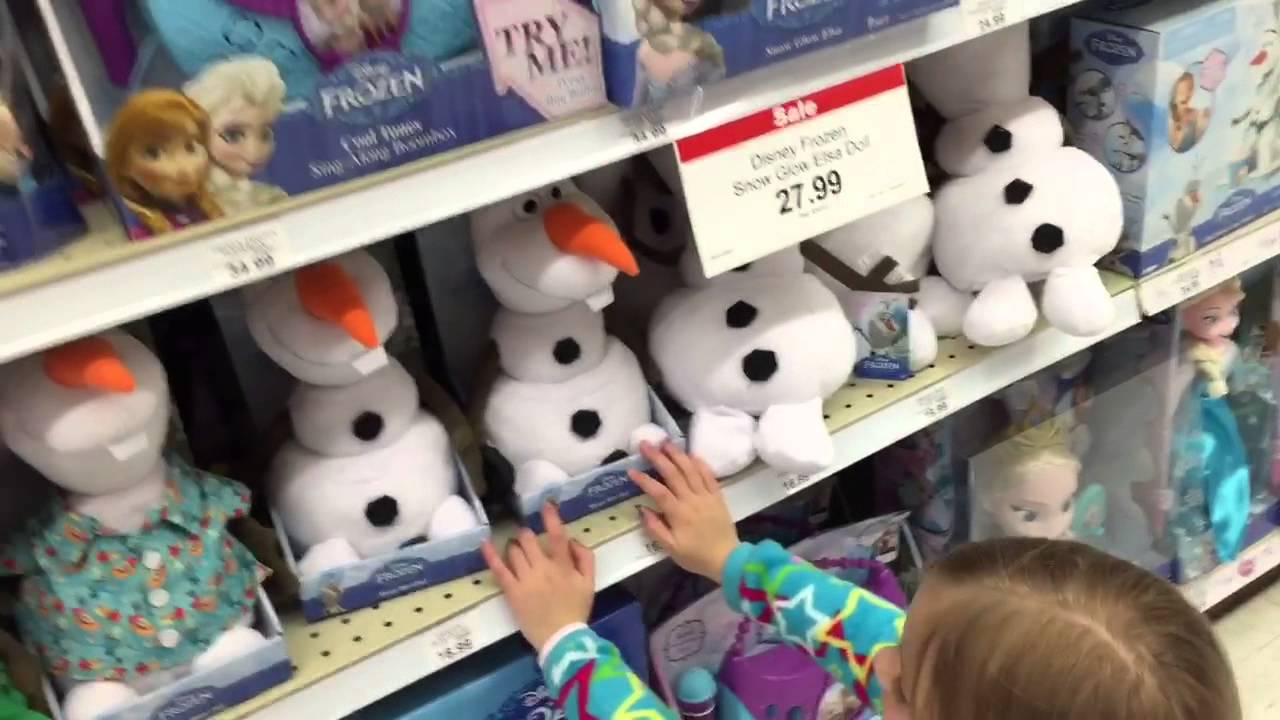 HUGE TOYSRUS TOY HUNT! Dad (Grims Toy Show) drop kicks HELLO KITTY ...