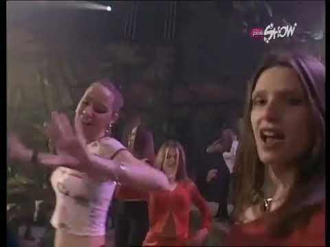 Ceca Slavković - Mimikrija (Dzungla 2002 LIVE) - YouTube