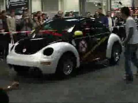Lowrider Volkswagon VW Bug with hydraulics - YouTube