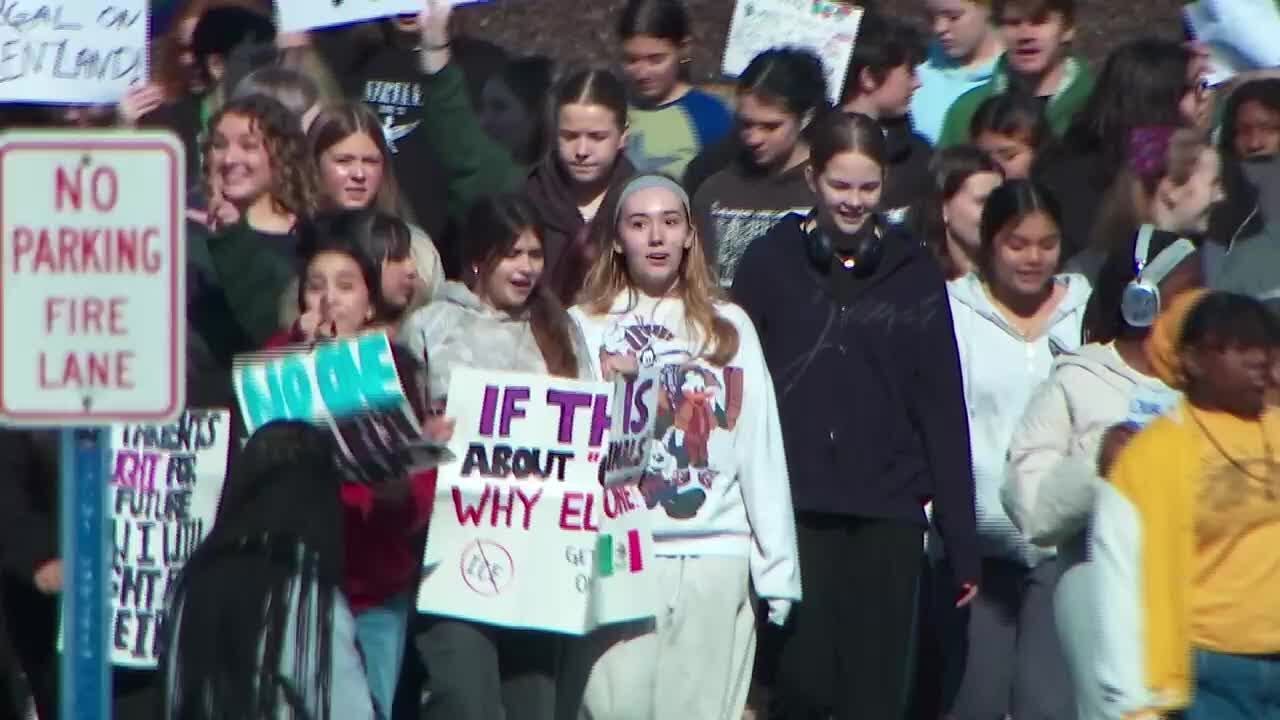 Georgia students walk out of more than 100 schools to protest ICE - YouTube