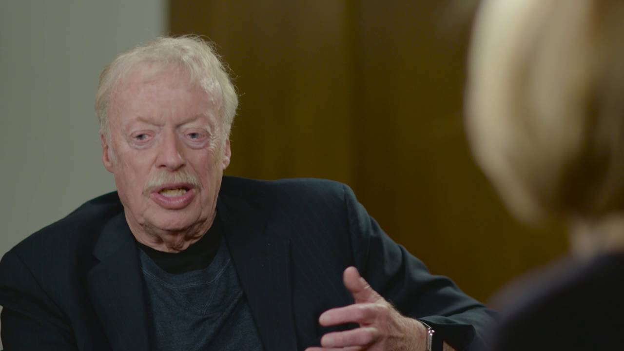 In Conversation: Phil Knight and Indigo CEO Heather Reisman - YouTube