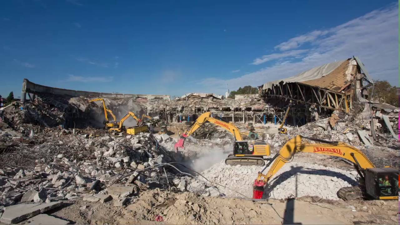 Sports Arena Demolition Time-Lapse - YouTube