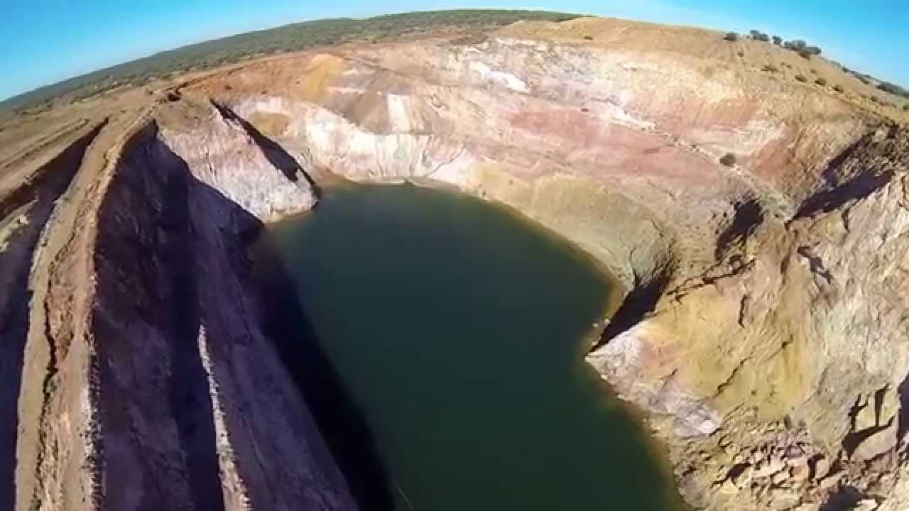 Laverton 2014 - YouTube