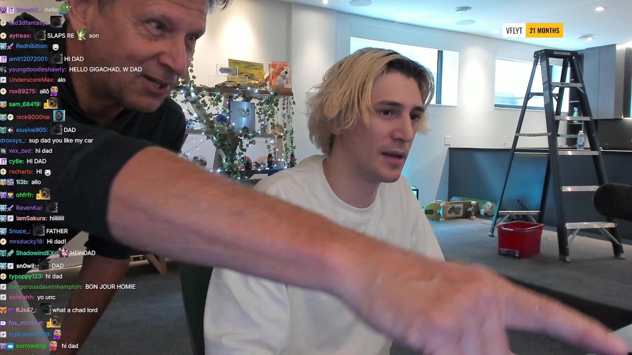 xQc's Dad Appears on Stream - YouTube