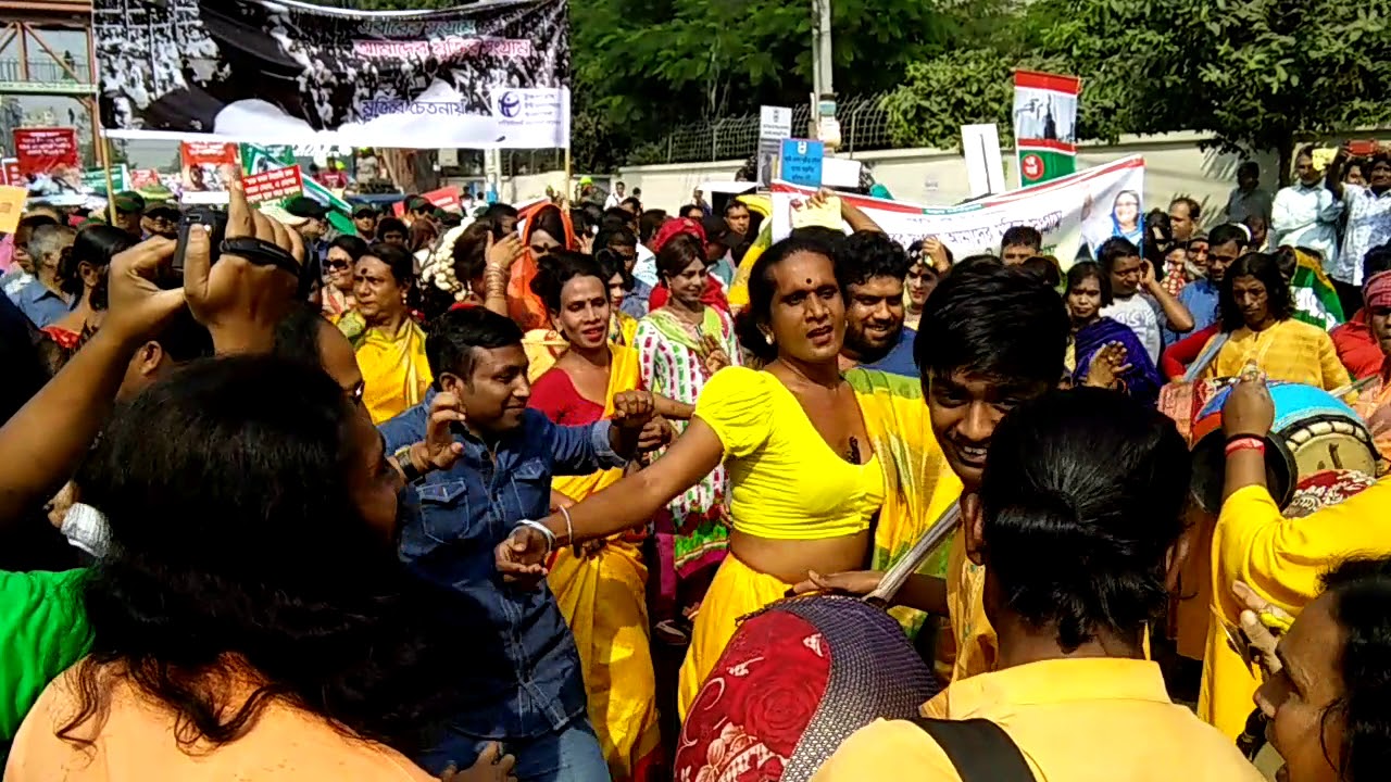 Hijra Dance for 7 March Celebration 02 - YouTube